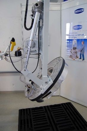 Velkommen til LM-Maskin - Løfteutstyr for industrien!